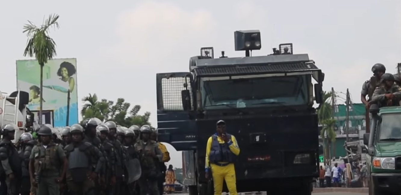 Police, opposition supporters clash as election looms | +video ...