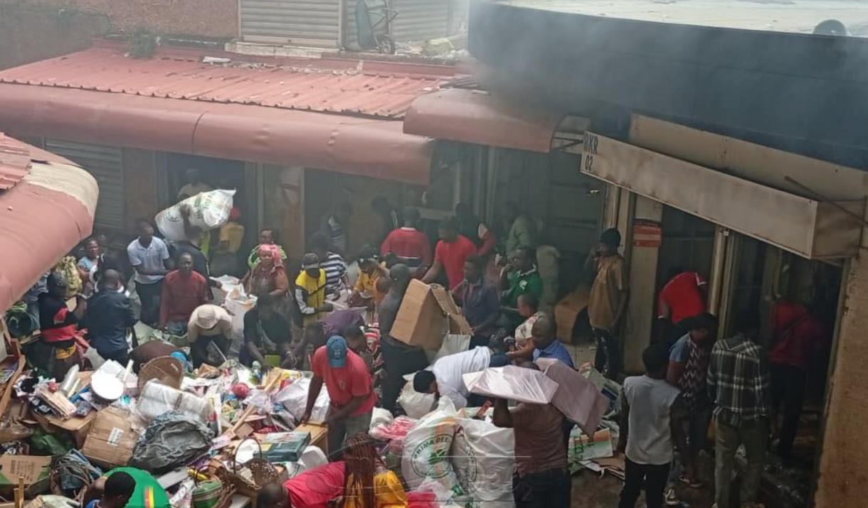 Incendie au marché Central de Yaoundé - CameroonOnline.org